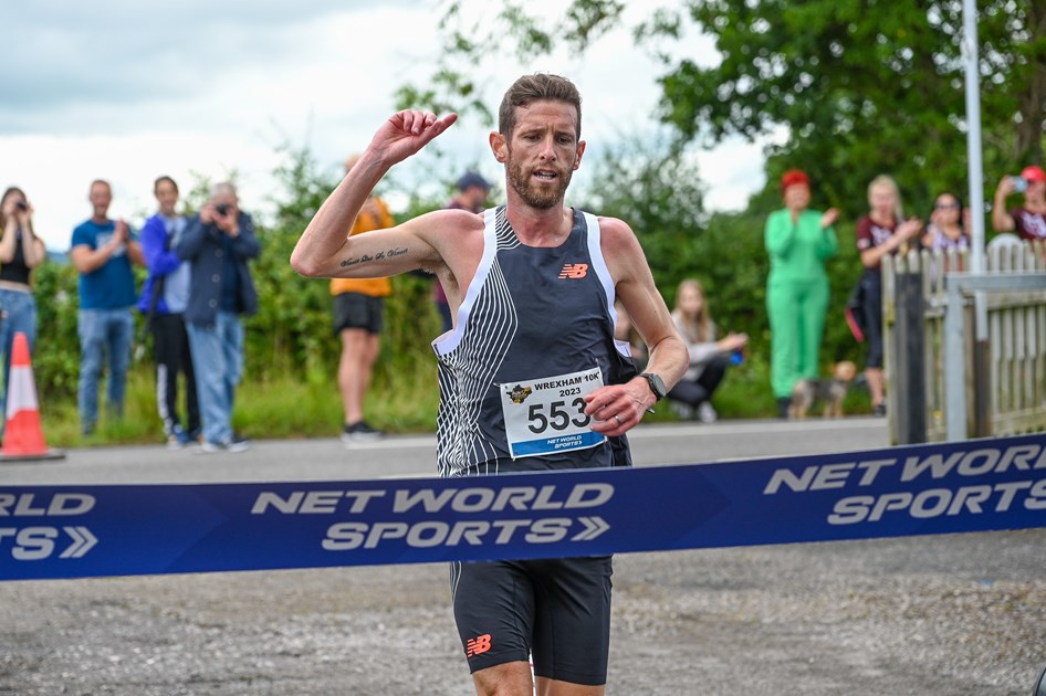 Helena Tipping Wrexham 10K 2024 - niftyEntries.com